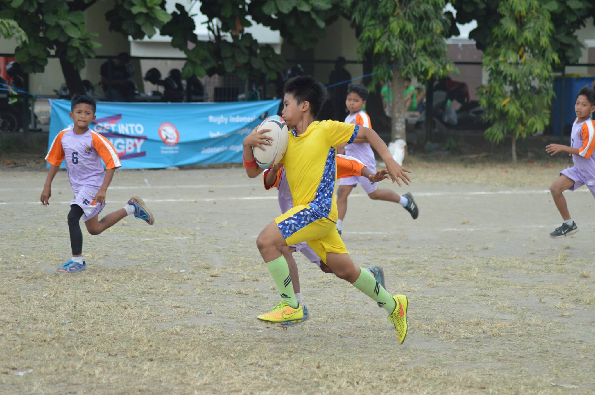 Rugby Introduction as a Community Service from Universitas Negeri ...